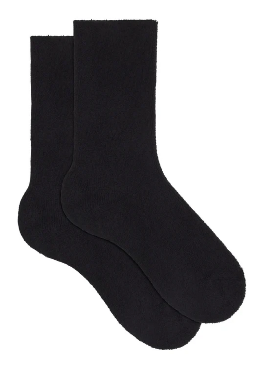 Éterne Lounge Socks in Black | Tula's Online Boutique – Tula Boutique